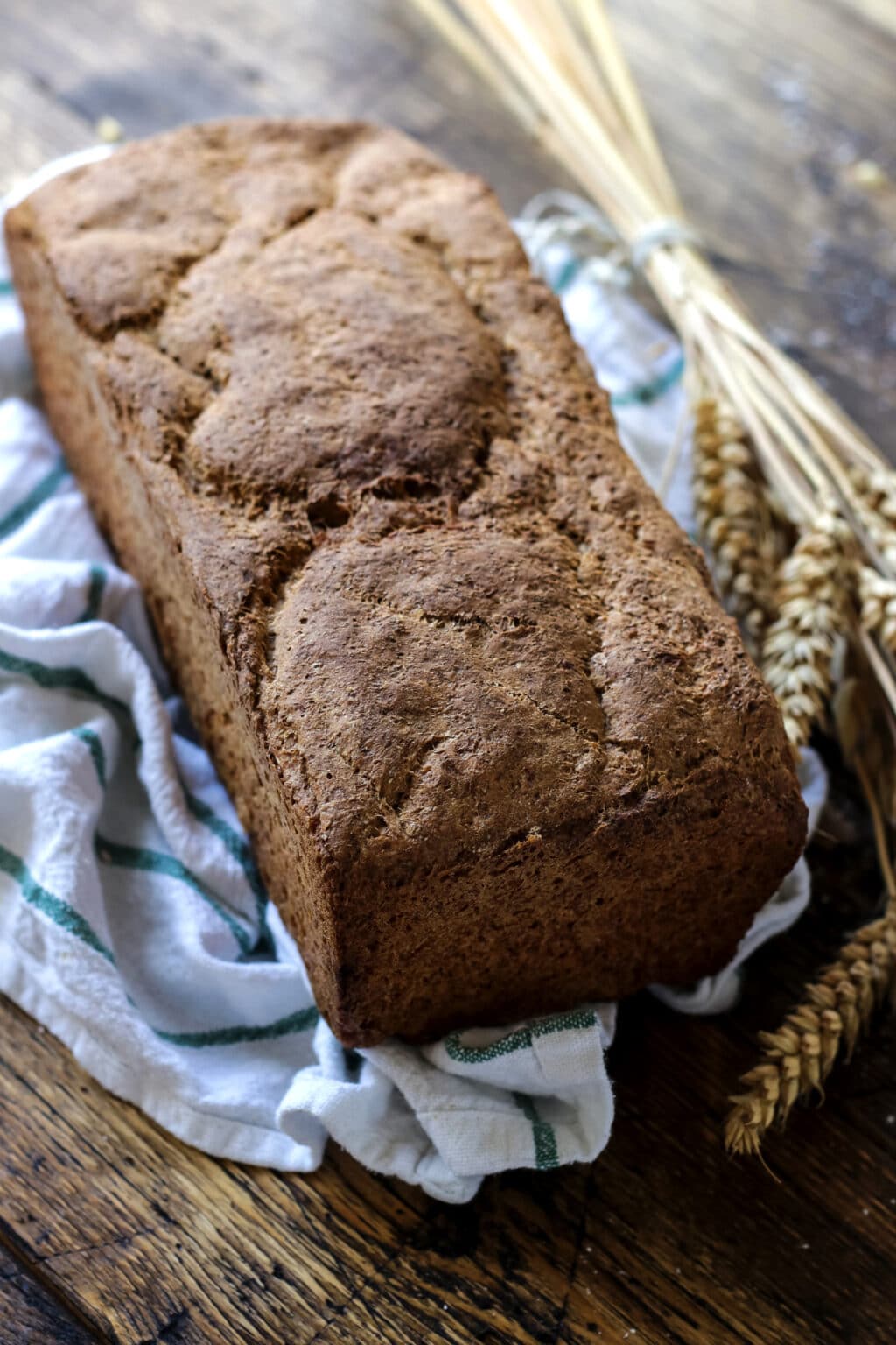 Easy German Spelt Bread • Happy Kitchen