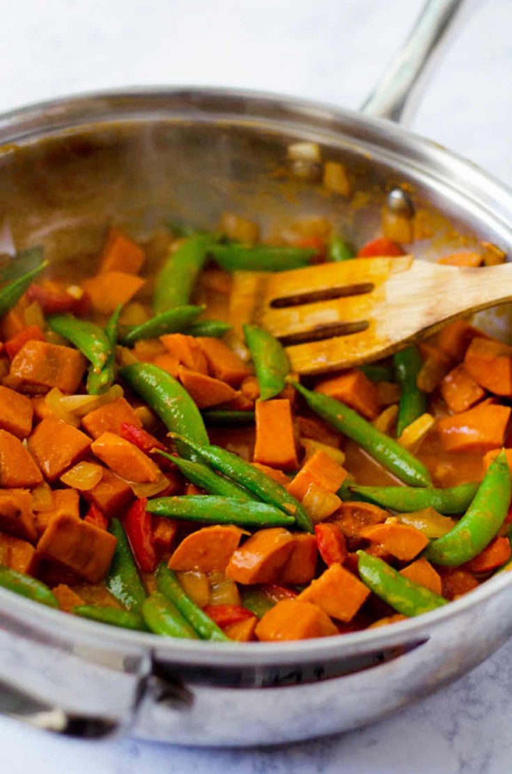 Vegetarian Red Curry Stir Fry • Happy Kitchen