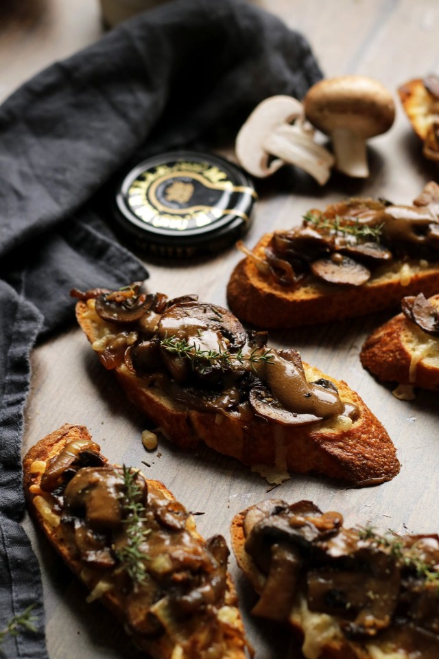 Easy Vegan Mushroom Crostini • Happy Kitchen