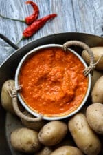 Mojo Rojo: Canarian Red Sauce • Happy Kitchen